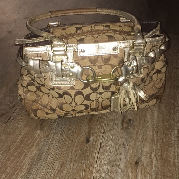 Coach | Bags | Authentic Coach Handbag | Poshmark